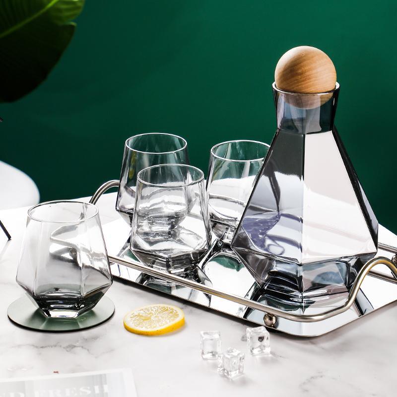 Decanter: Buy Decanter Set, Diamond Shape Decanter & Cocktail Decanter ...