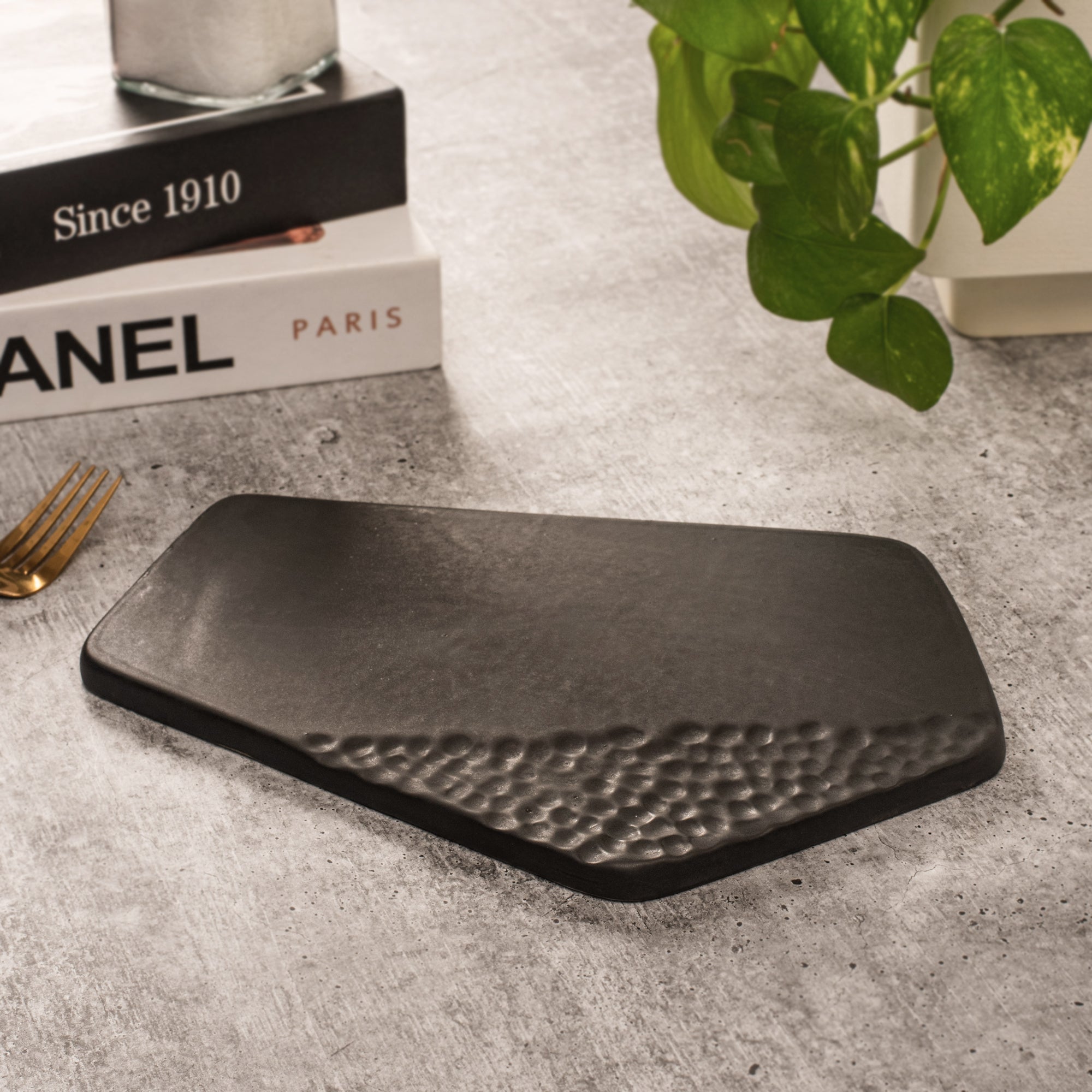 Food Serving Trays and Platters for your home | Smokey Cocktail