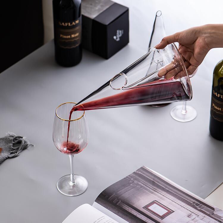 Decanter: Buy Decanter Set, Diamond Shape Decanter & Cocktail Decanter ...